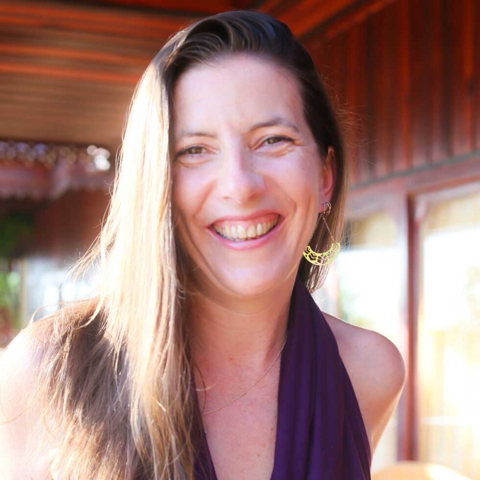 B-LOVE - Sensual Breasts, Radiant Heart: A 5-Week Exploration - Sarah ...